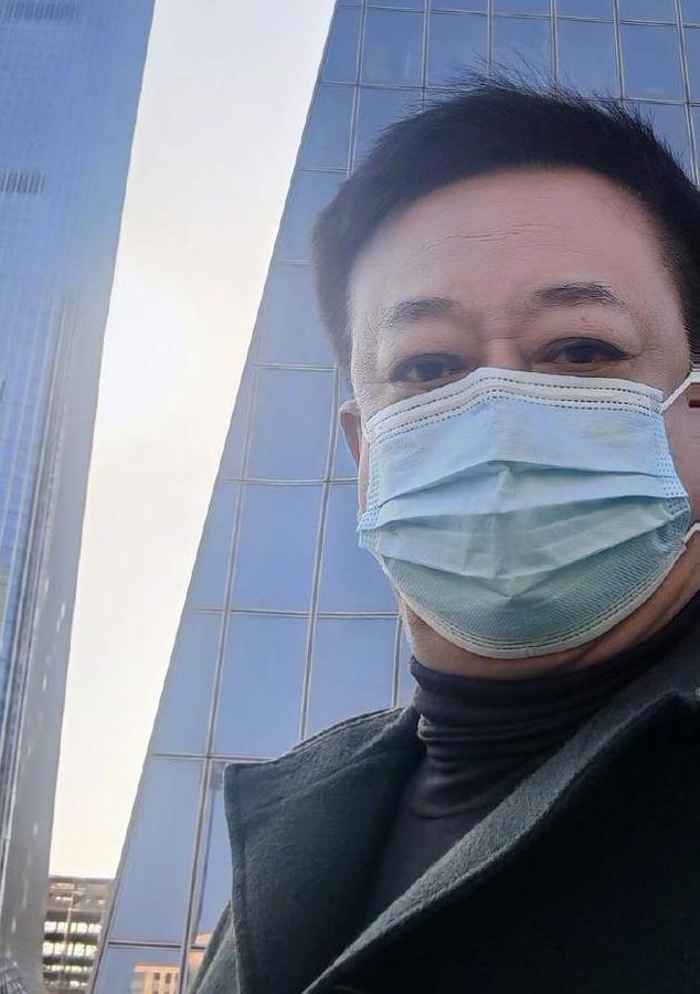 Zhu Jun couldn't hide his joy when he returned to work at CCTV. His ...