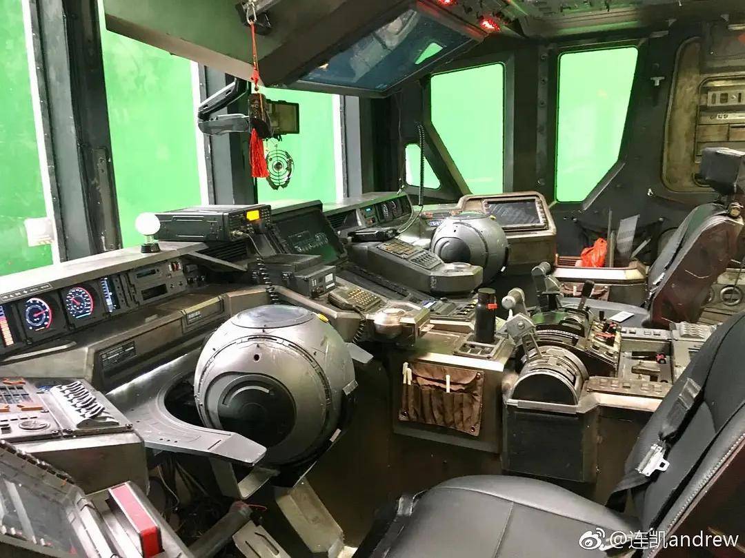 Guo Fan reveals behind the scenes of "The Wandering Earth 2 ...
