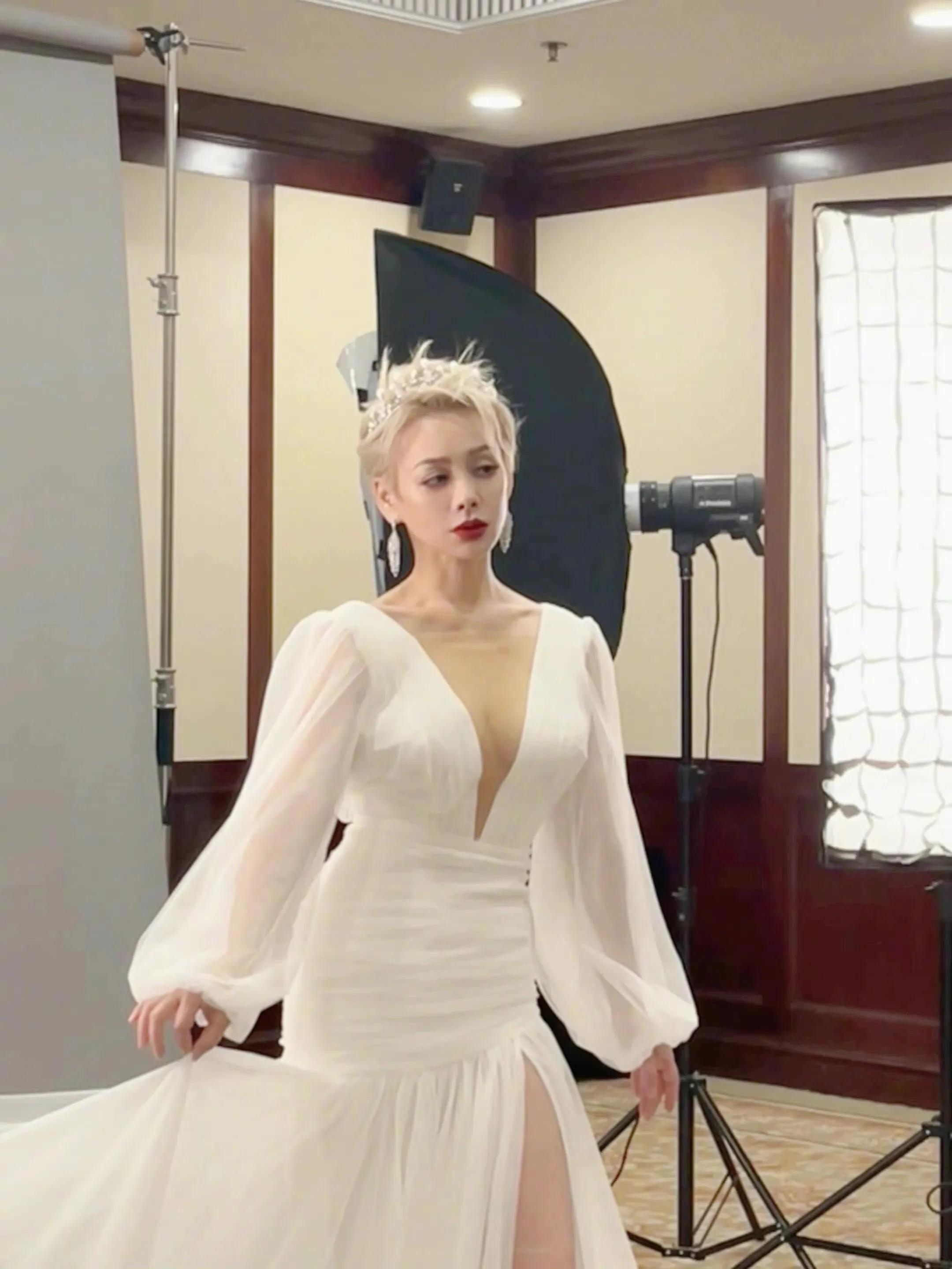 Ning Jing announced to participate in Sister Lang III, are you looking ...