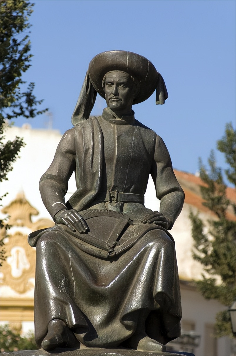 Contributions to Prince Henry's life, education, and political ...