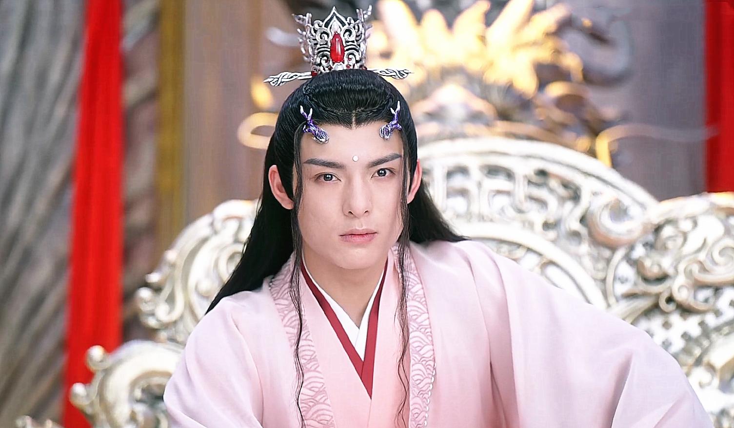 "Agarwood is like crumbs" Lu Ming can't recognize Ying Deng, but Ying ...