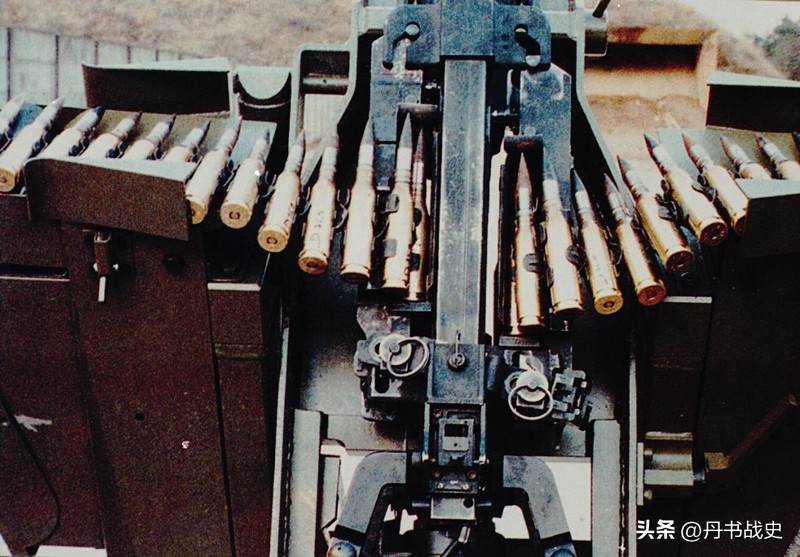 Belgium FN BRG-15 heavy machine gun, an excellent design delayed by ...