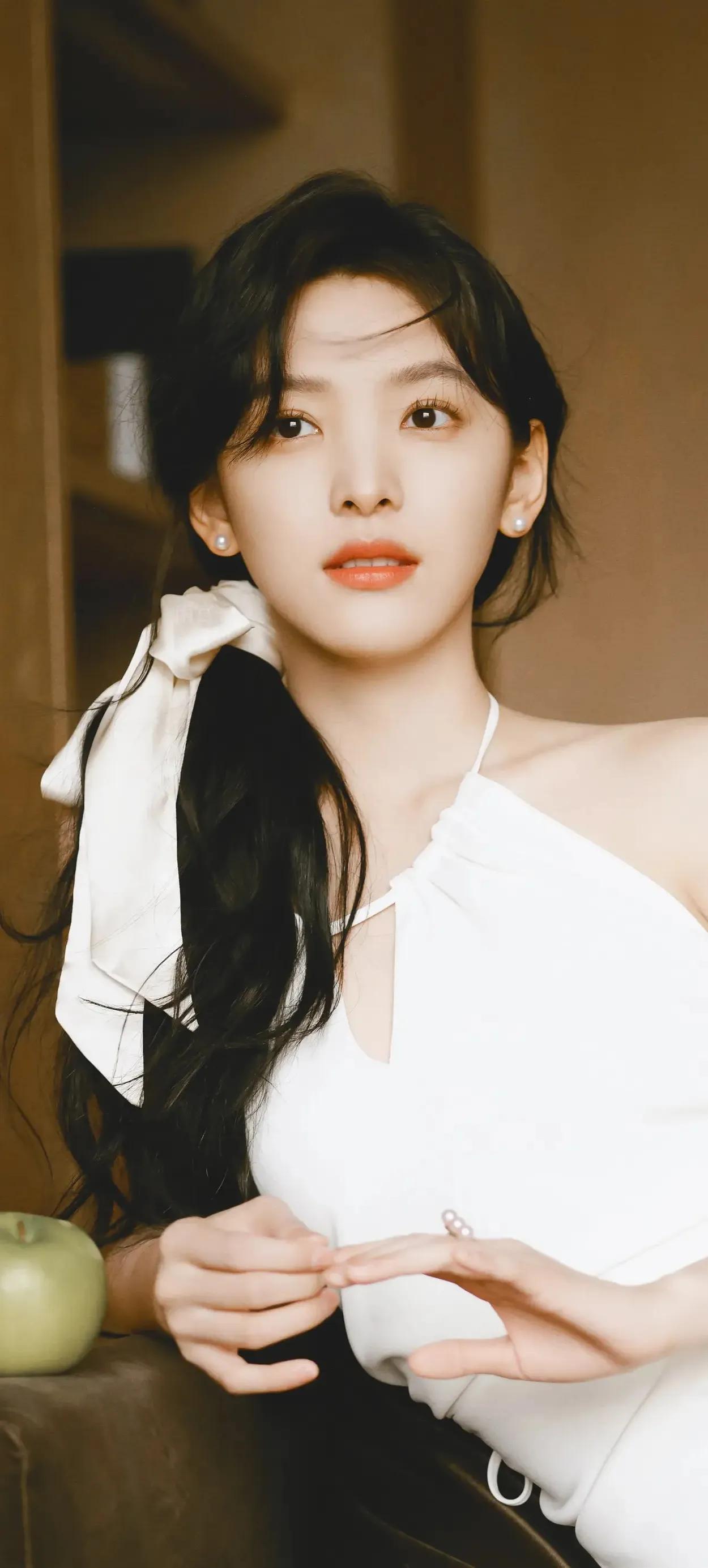 Everyone is eager to meet you·Zhang Ruonan - iNEWS