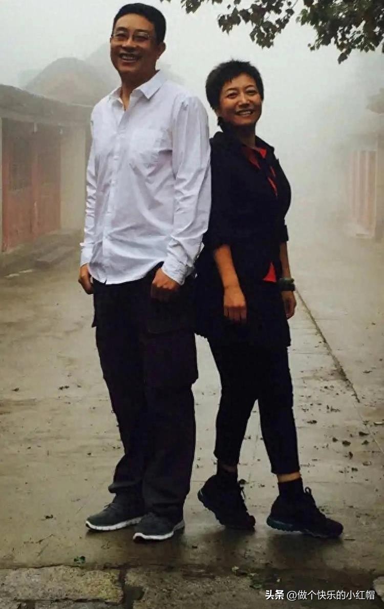 Cui Zhigang's photo with Li Zimeng caused controversy. In the legal ...