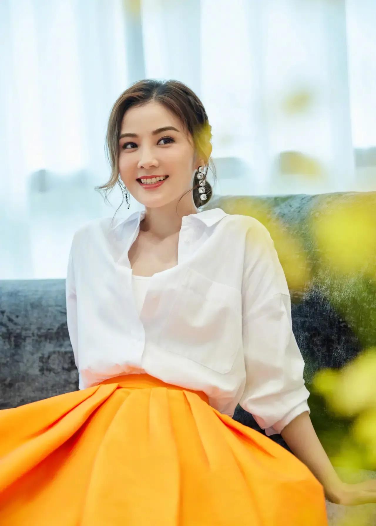 Zhao Liying, Asa and Lin Chiling - iMedia