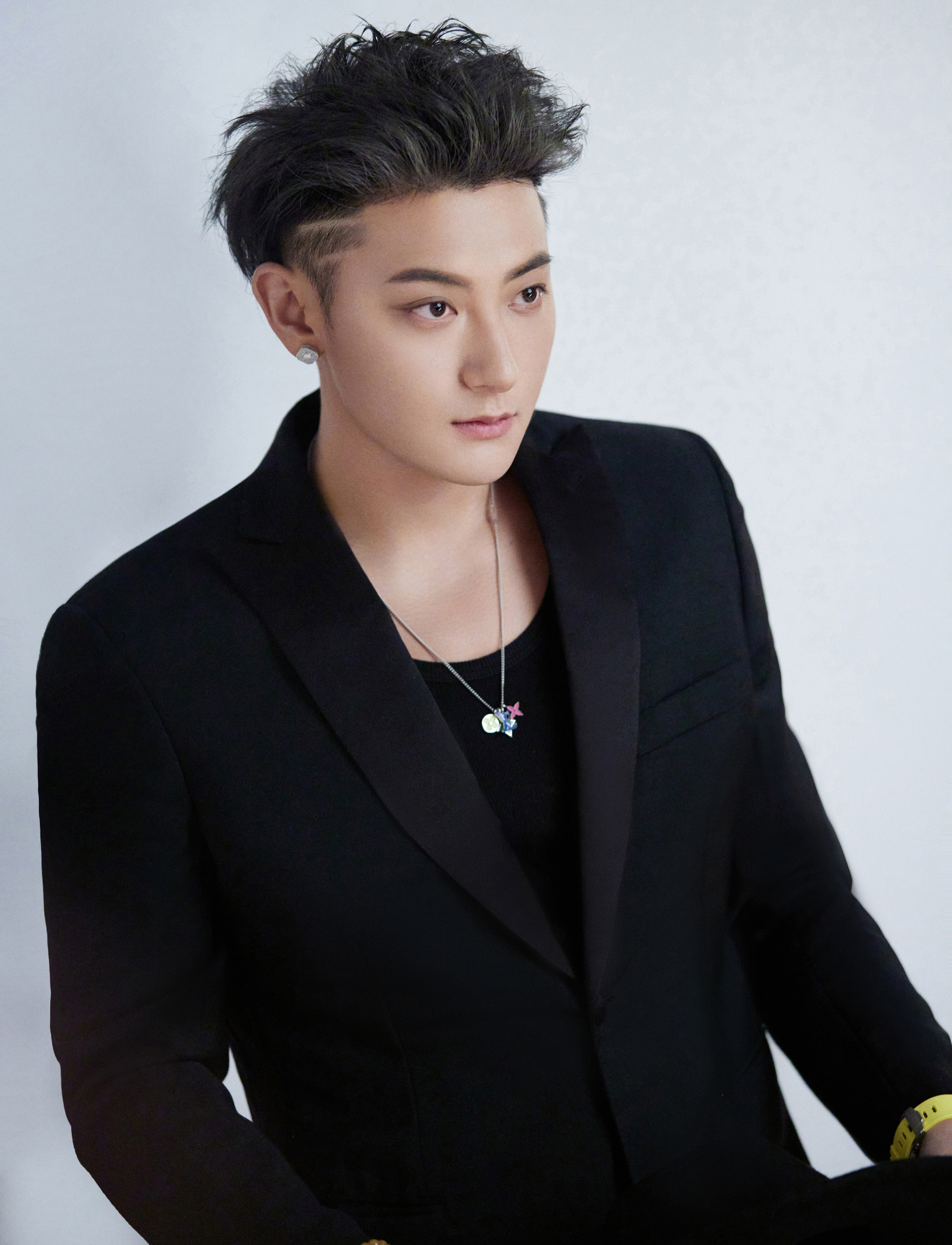 Huang Zitao And Xu Yiyang Are Always In Pairs They Cant Be Real