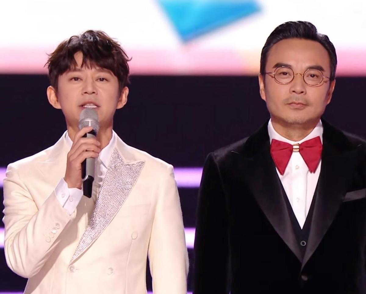 The music world was shocked! 41 singers lip-synched, and the inside ...