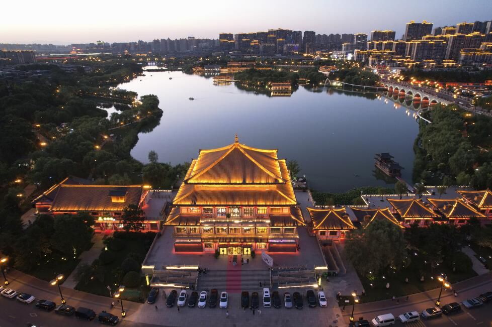 Seeing the Cultural Life of the Western Regions in the Tang Dynasty ...
