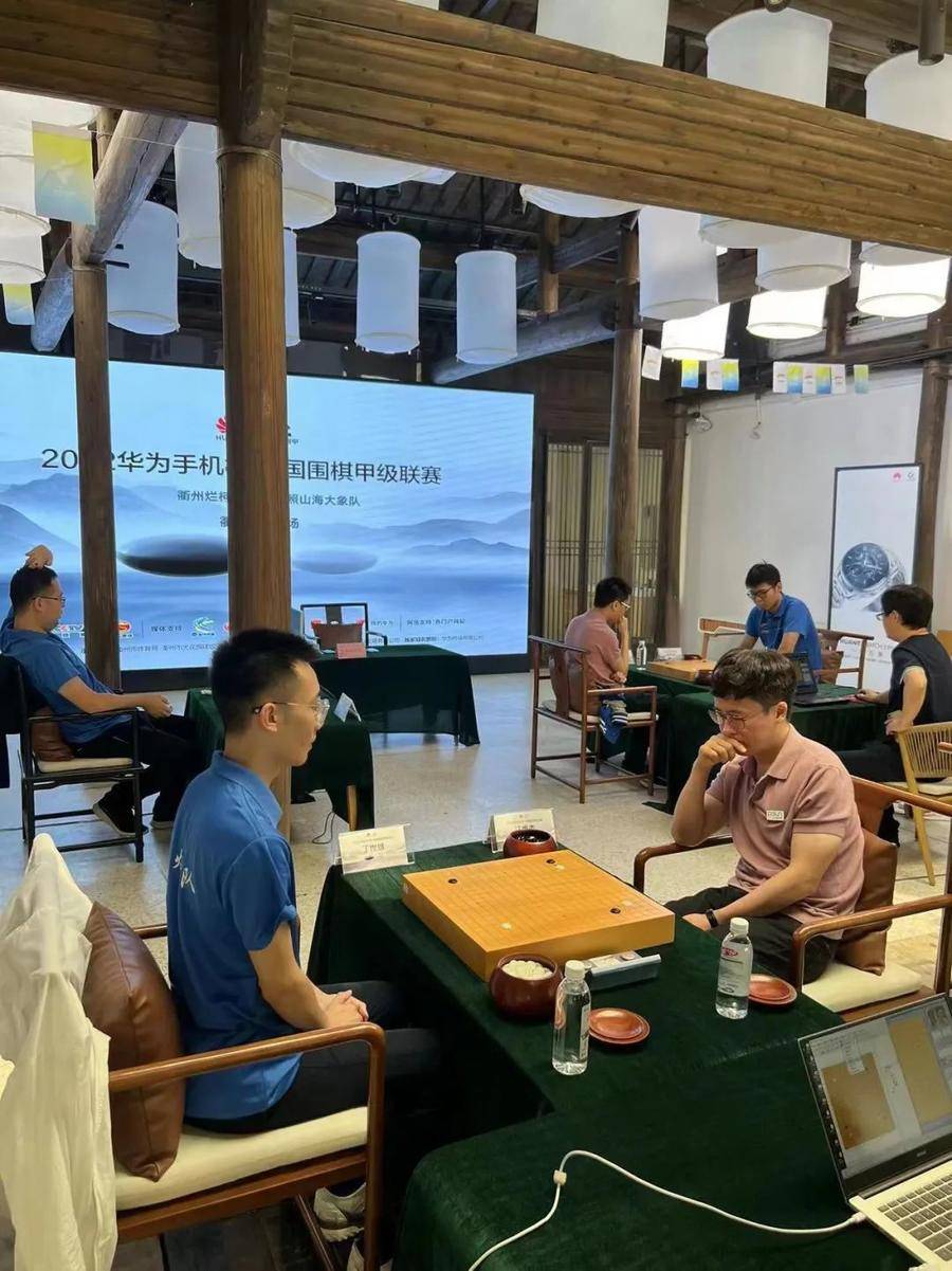 Weijia Lu Jun unfortunately lost on the road, Jiang Weijie defeated his ...