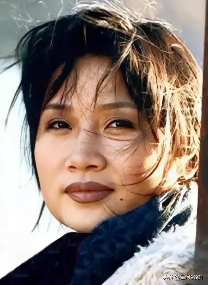 Inventory of 3 female stars who saw through the world and became a monk ...