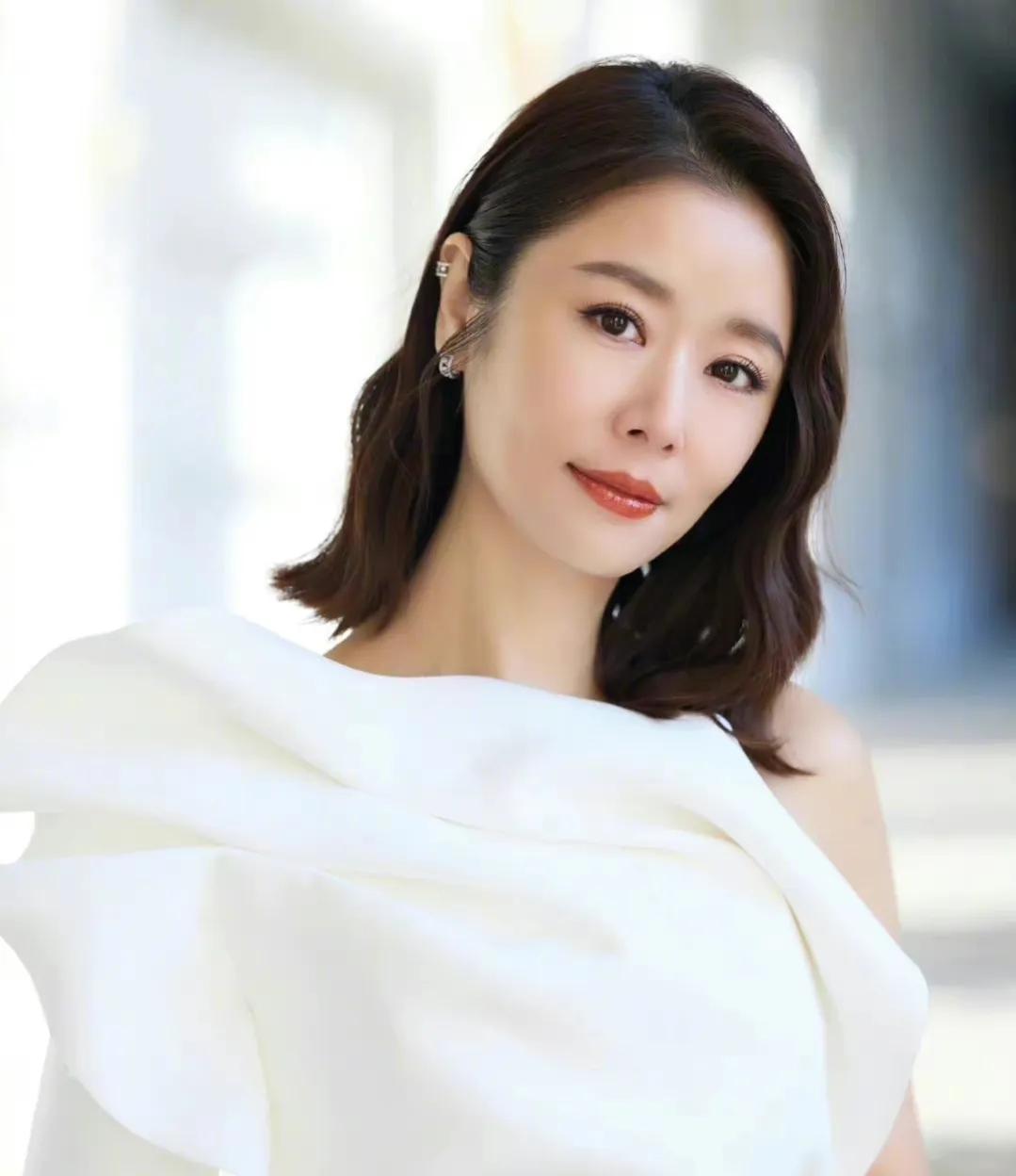 Ruby Lin was furious when her daughter's frontal photos were leaked!Is ...