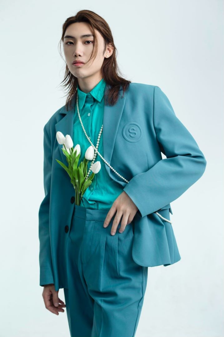 Be a "boy" again with music! Mengran, the original singer of "Youth ...