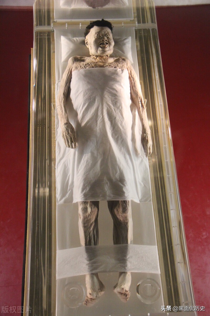 The Mystery of Mawangdui Female Corpse's Immortality - iNEWS