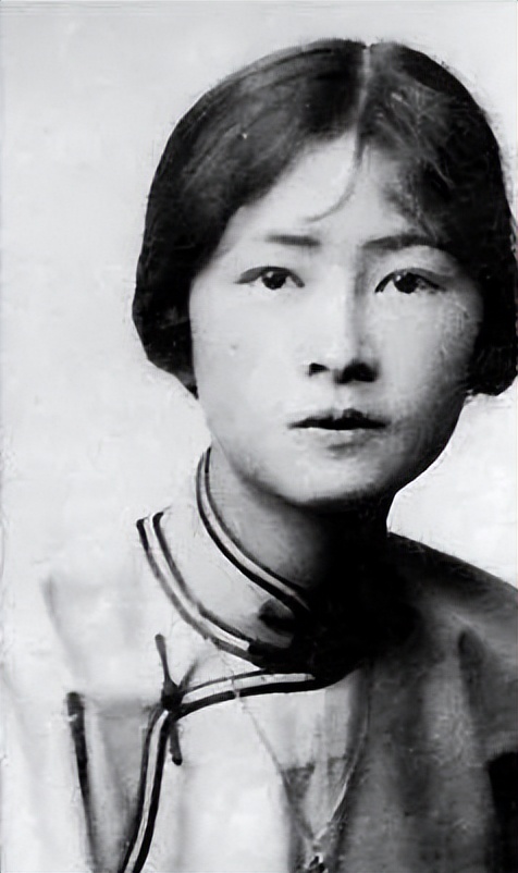 Because of it, the gentle Lin Huiyin yelled at him, and Liang Sicheng ...