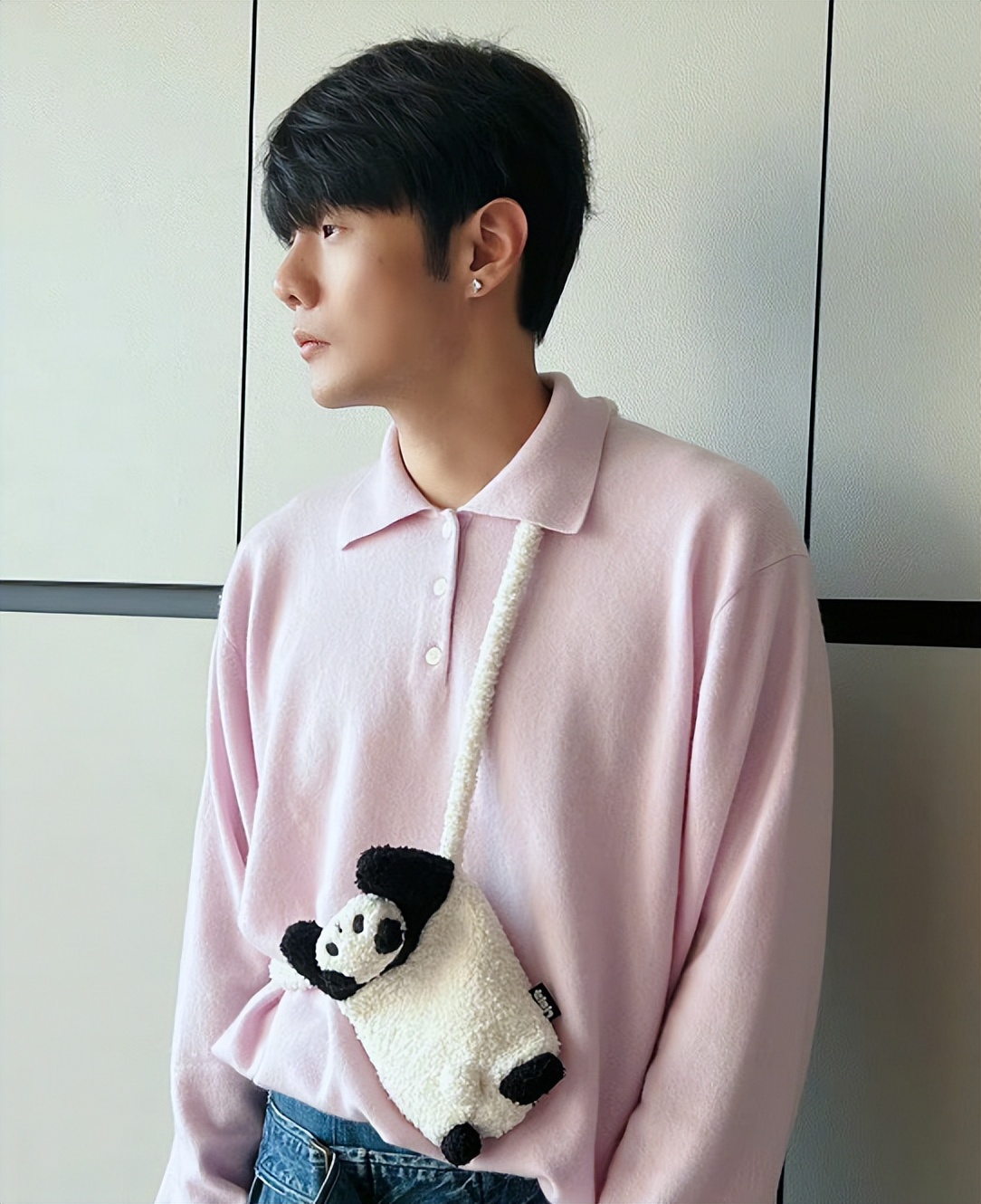 Li Ronghao: Singer turned painter, he has painted 11 "world-shattering ...