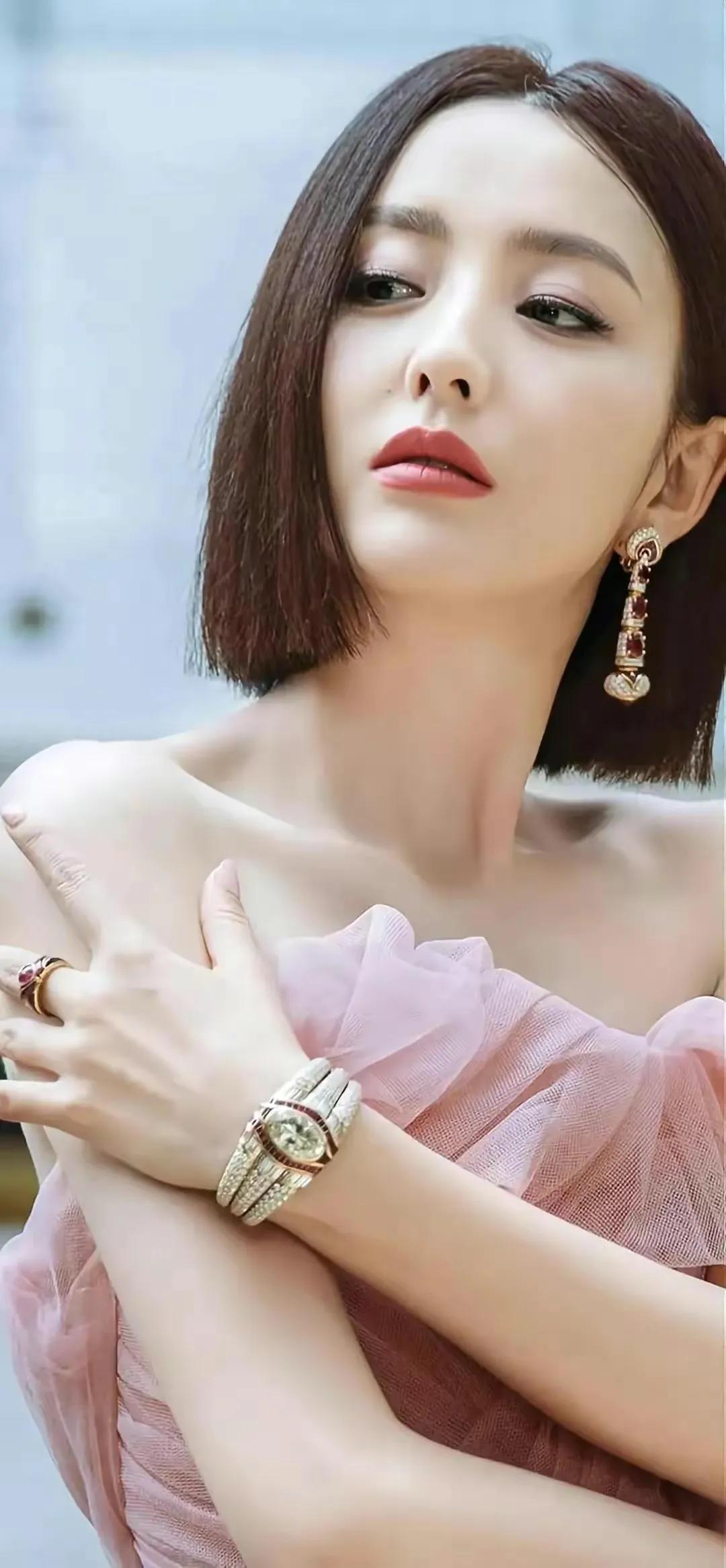 beautiful Tong Liya - iNEWS