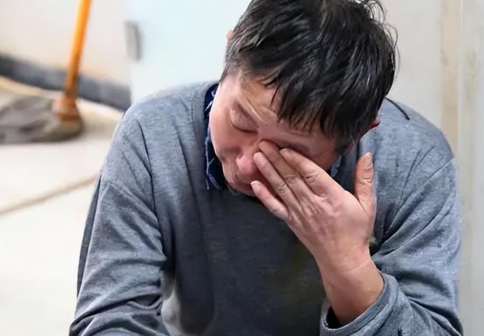 "How proud I was, how disappointed I am now", a father's cry, thought ...