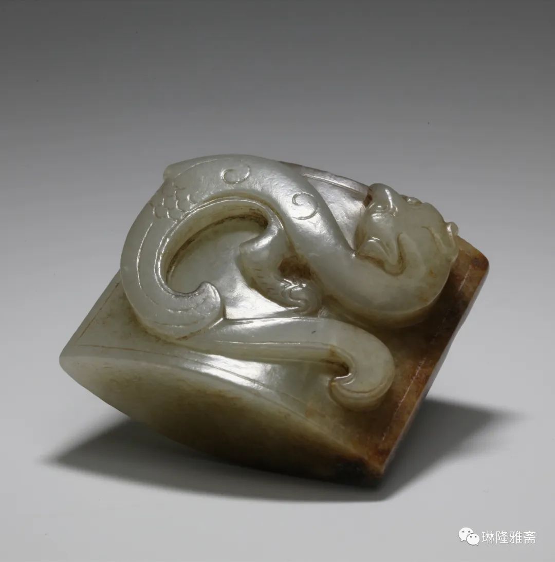 Han Dynasty Jade Sword with Chilong Pattern - iNEWS