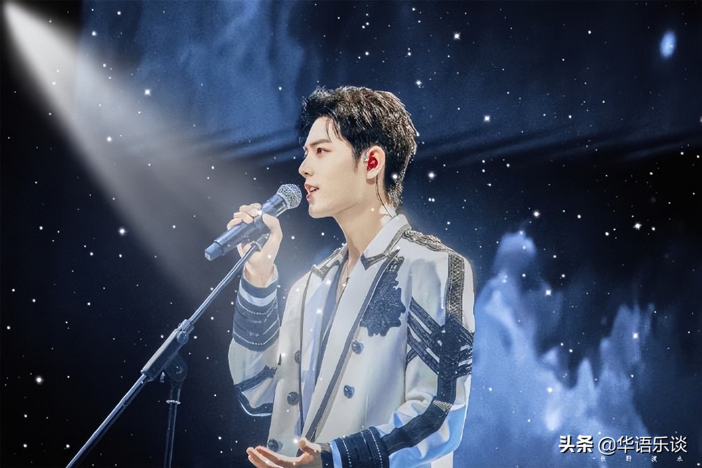 Jay Chou's total sales are approaching 200 million, ranking first!Only ...