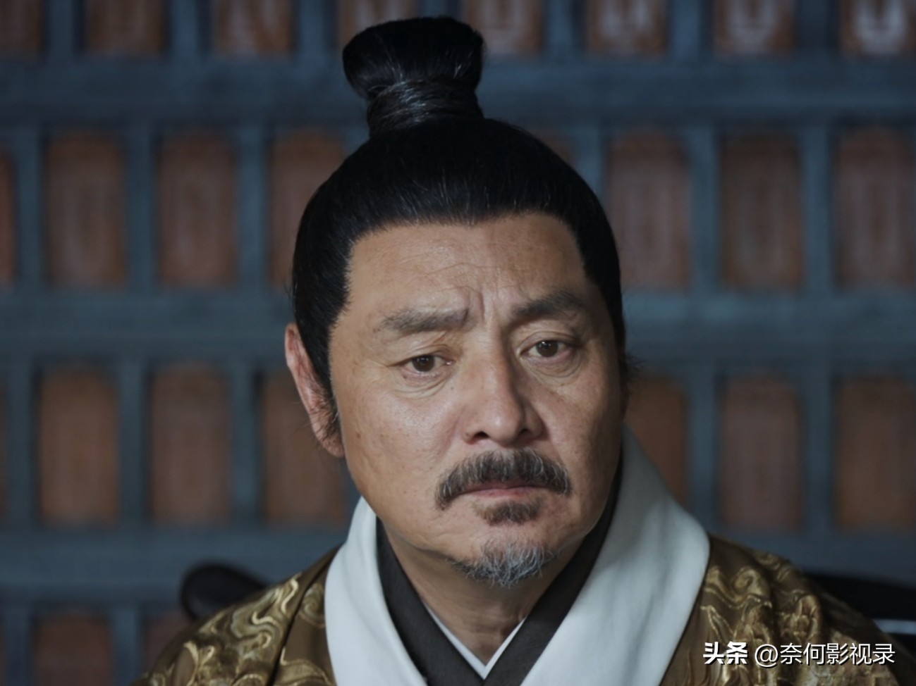 Soaring to the top of the list for 2 consecutive days! Unexpectedly, Zhang Yunlong is the "model ...