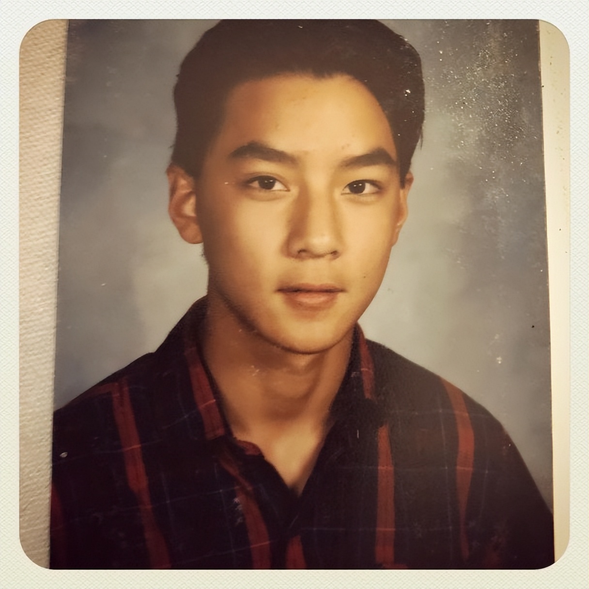 Wu Yanzu: A once rebellious teenager, his debut is the pinnacle, but ...