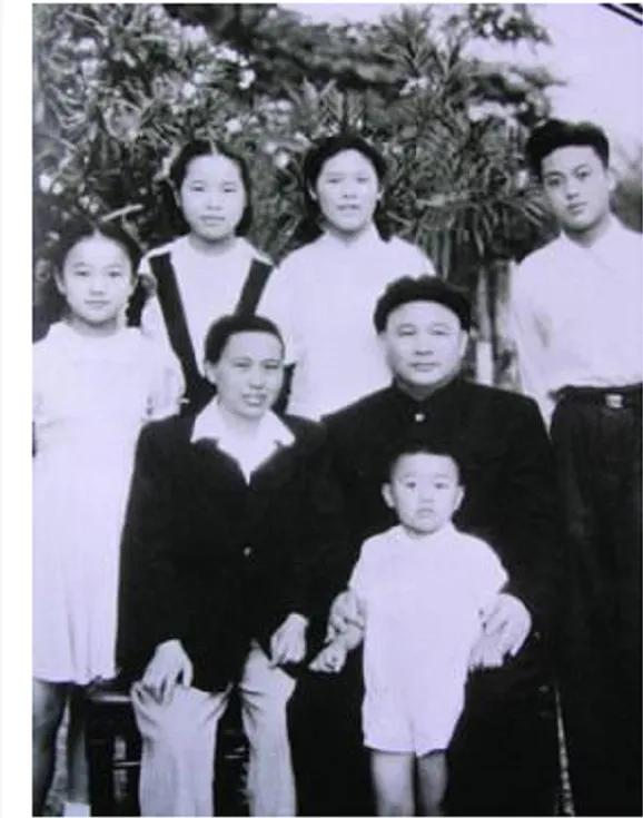 The daughter, who was separated for 24 years, found her father, who was ...