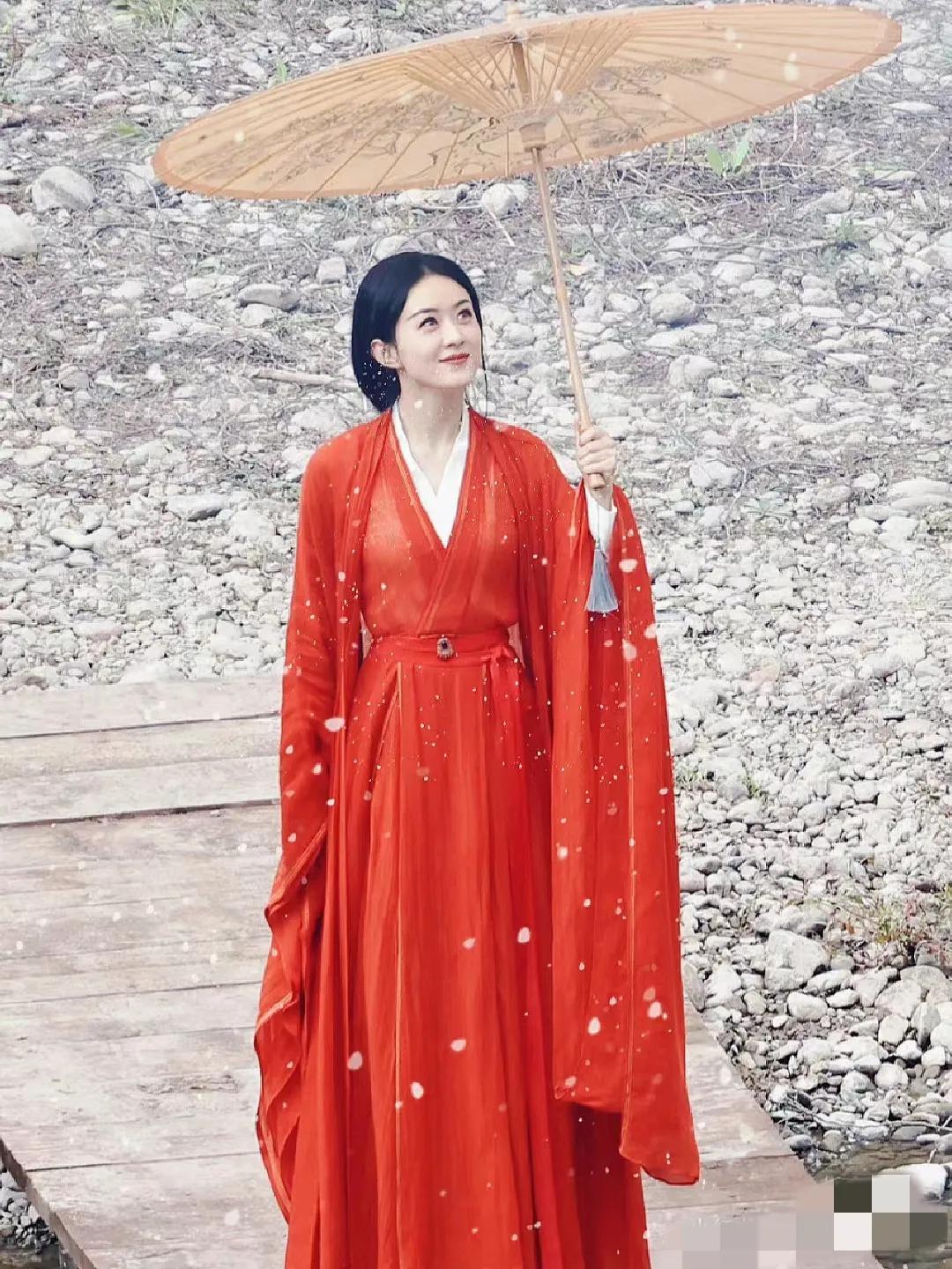 Fortunately, Zhao Liying and Lin Gengxin are the main characters in ...