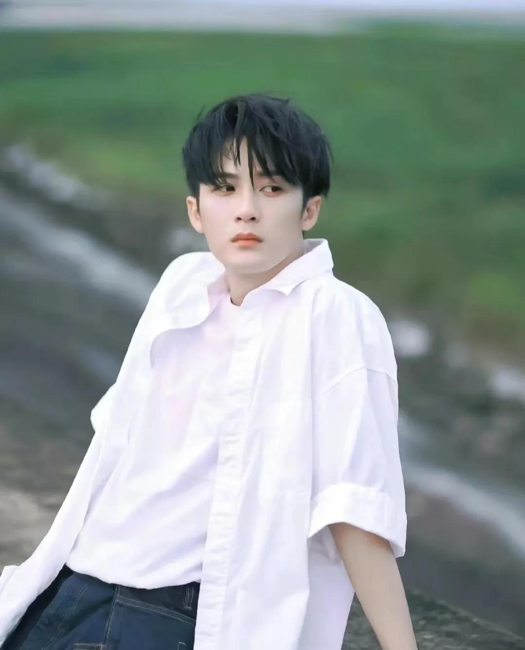 Tan Kenci, who was disliked for his height, also suffered from low self ...