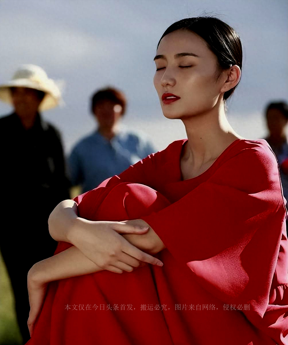 Married to the "negative man" Li Yapeng, life was miserable, and now I ...