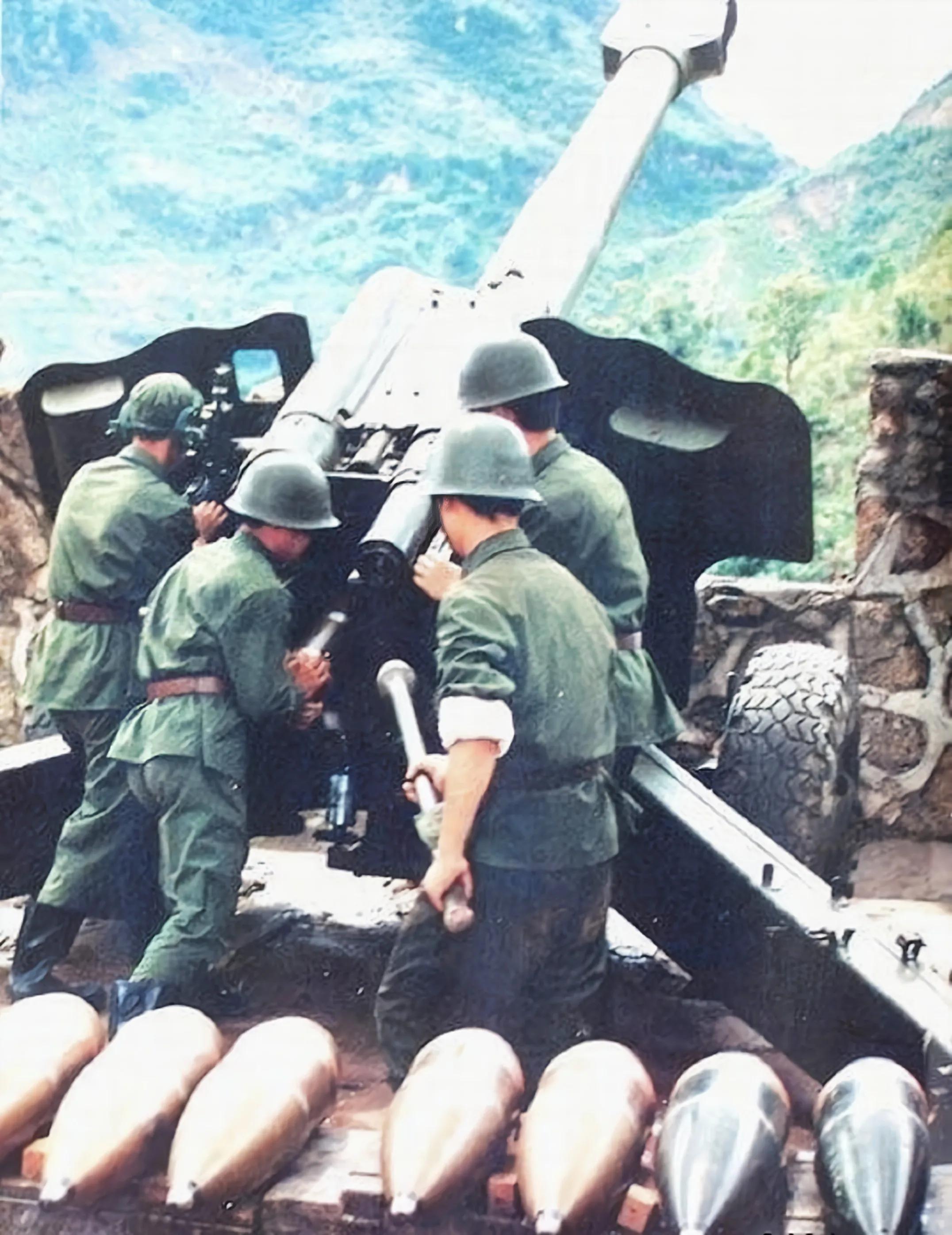 In the self-defense counterattack against Vietnam, the PLA scouts ...