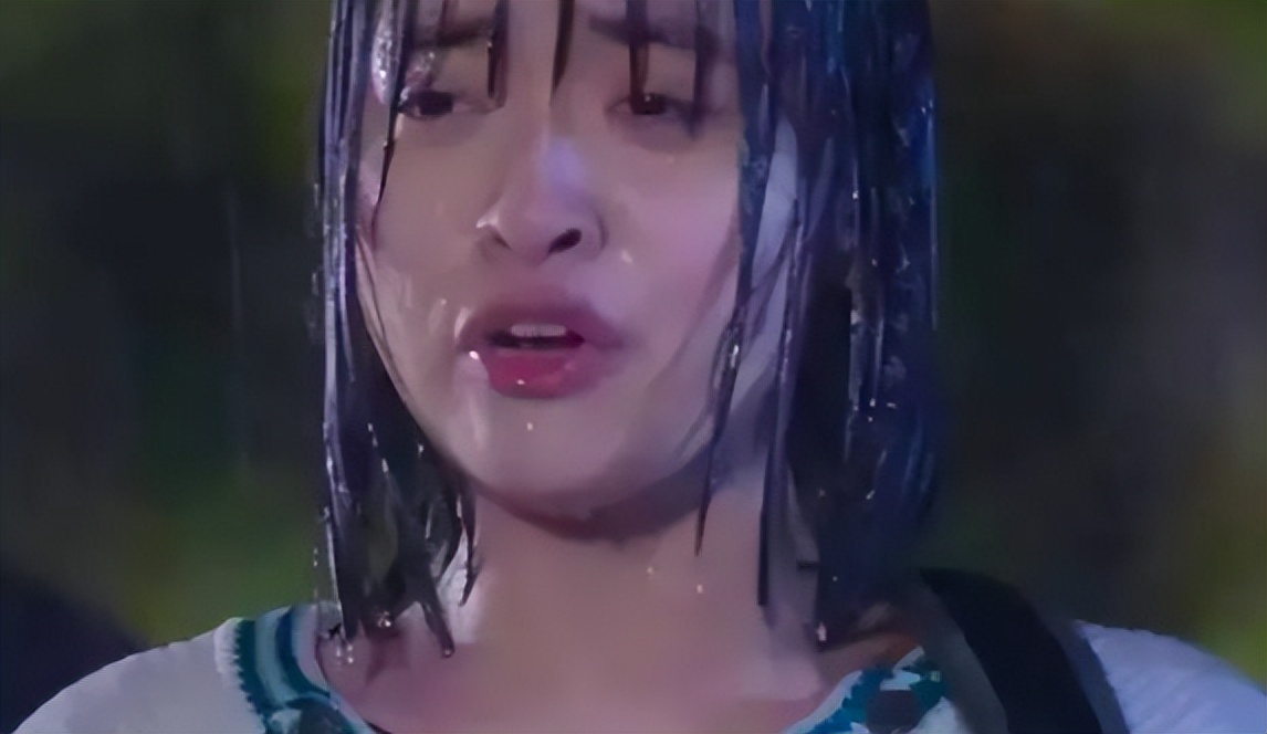 Tsk tsk, she also has two faces? - iMedia