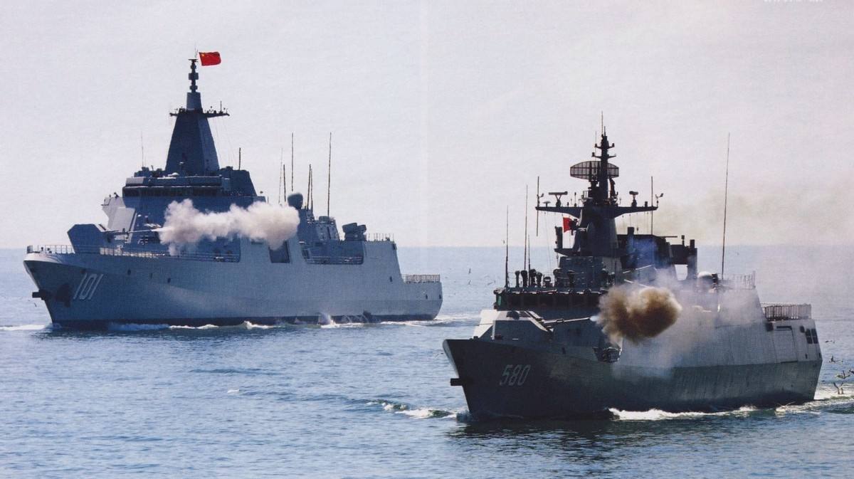 "Moscow" sinks, will Russia buy warships from China?Let's sell the four ...