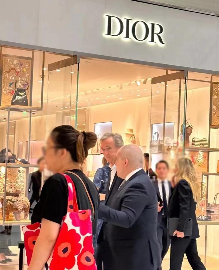 The richest man in the world is here, will the Chinese factory of LVMH ...