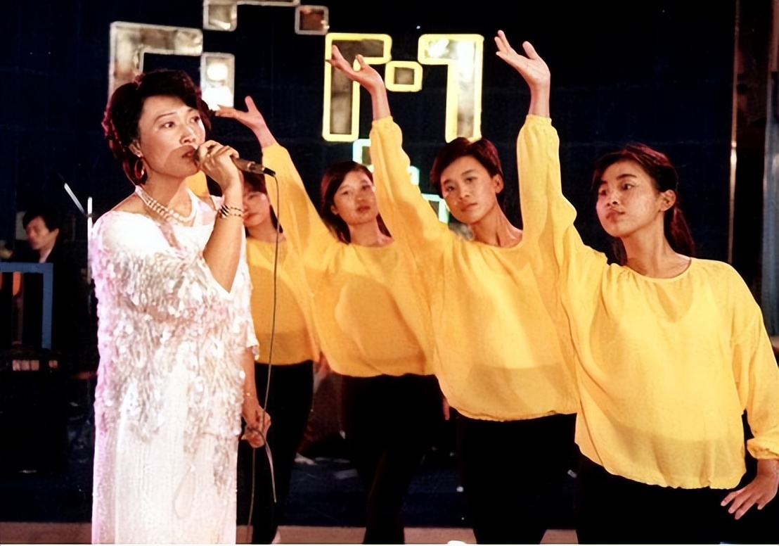 Actor Lin Xiaojie: Ex-husband is Chen Rui, divorced for 30 years, 60 ...