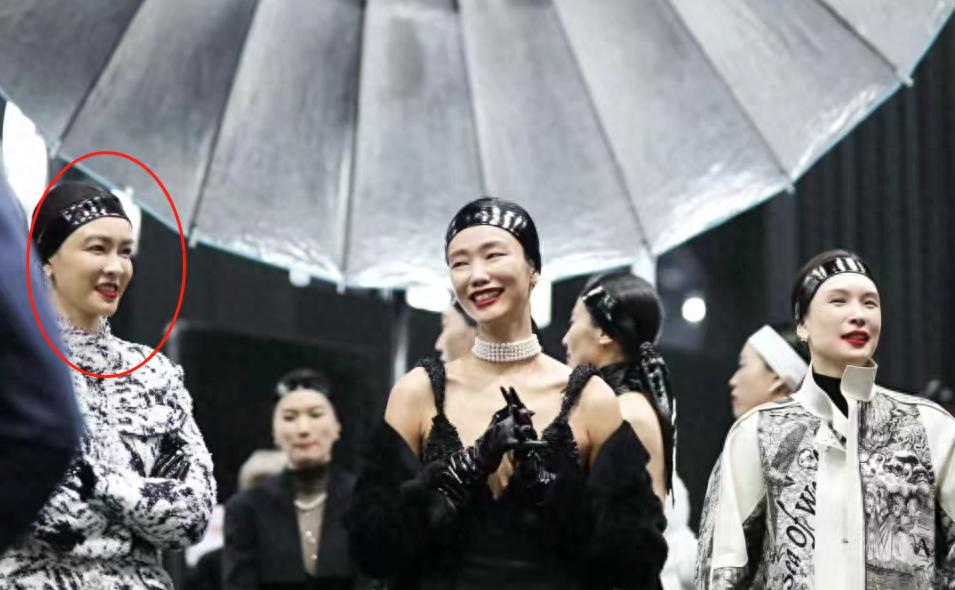 Supermodel Li Ai was ridiculed for her ugly appearance on the catwalk ...