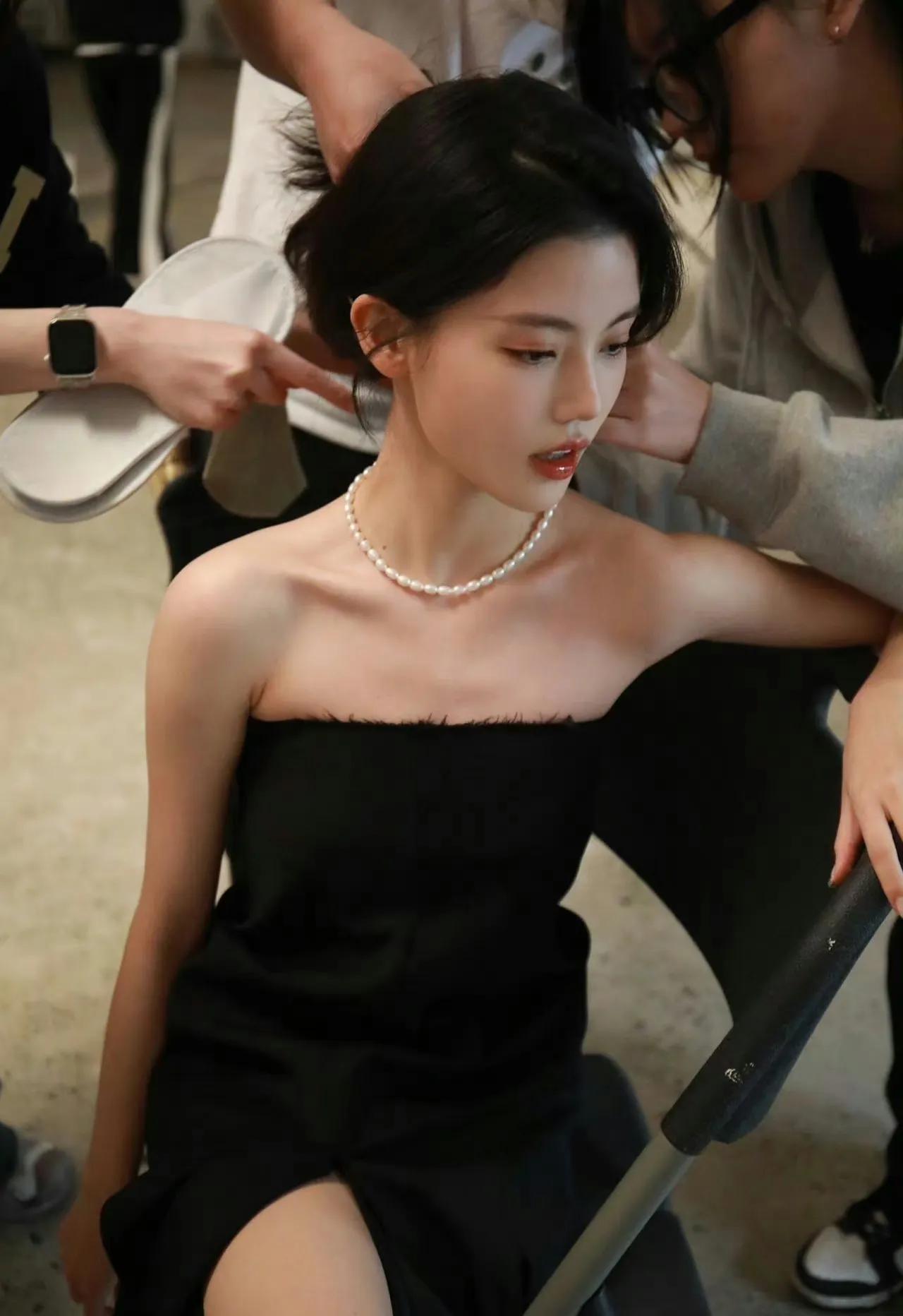 Sun Zhenni's bazaar tidbits - iMedia