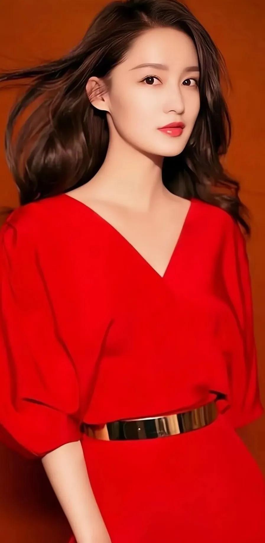 Smile like sunshine, Li Qin - iNEWS