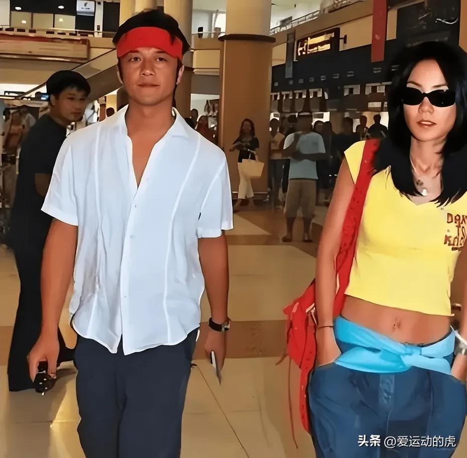 Li Yapeng asked Faye Wong to borrow money to repay the debt, but was ...
