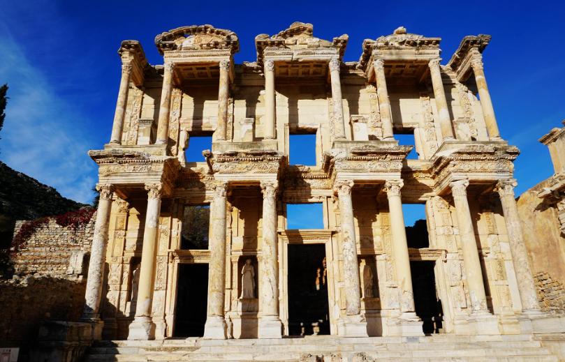 Medieval Western European monasteries, rise and function, education and ...