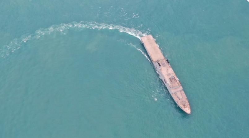 Elephant Island launched: Type 071ET dock landing ship, becoming the ...
