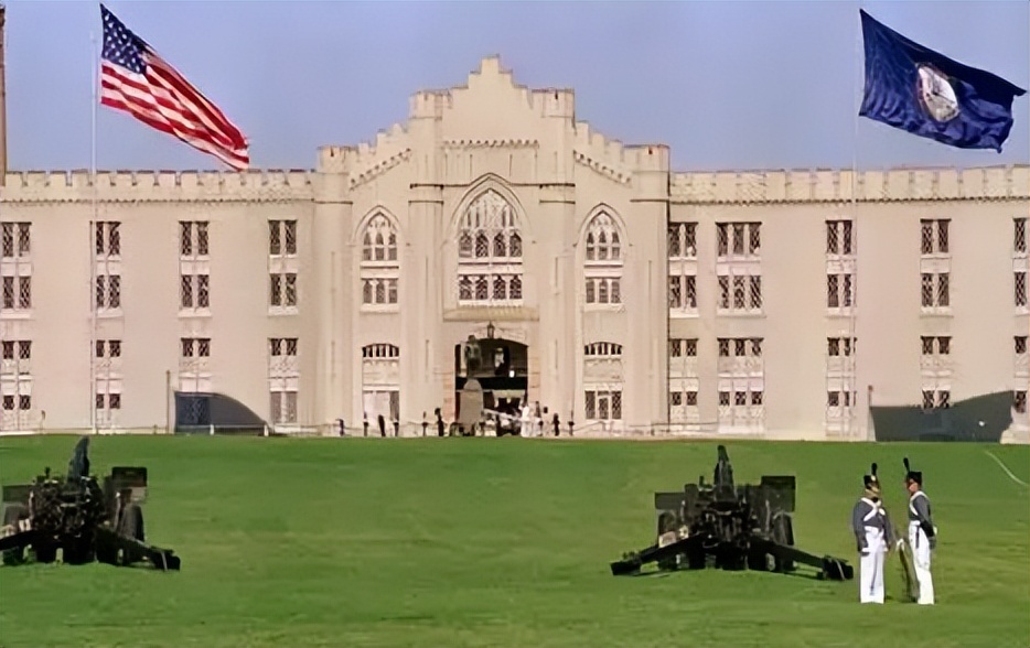 In 1990, General Sun Liren of the National Army died of illness ...