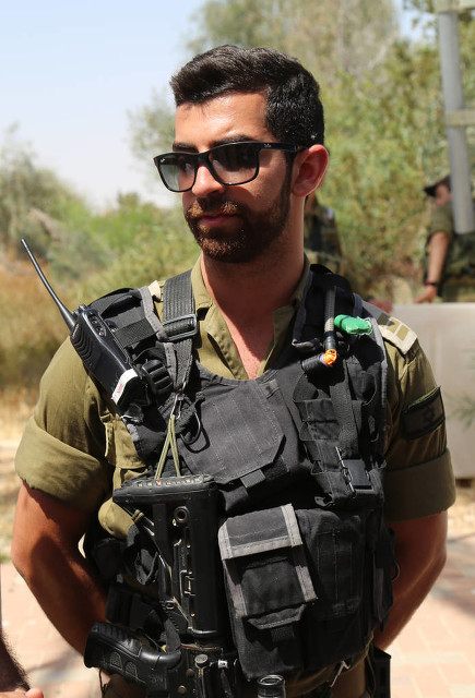 The Middle East coalition forces are fighting the Israeli army! The ...