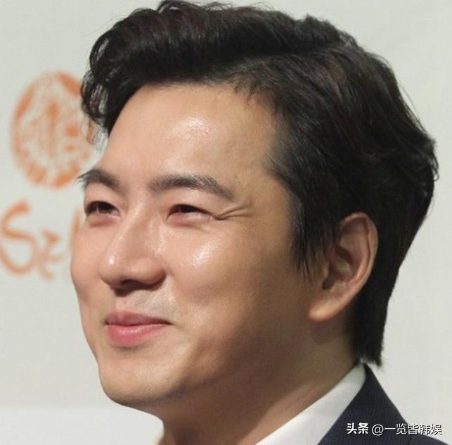 Song Yiguo's appearance on the show resumed the handsome appearance of ...