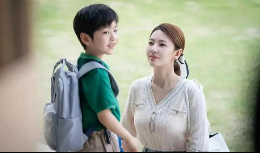 "Come on, Mom" is a pile of various cool routines - iNEWS