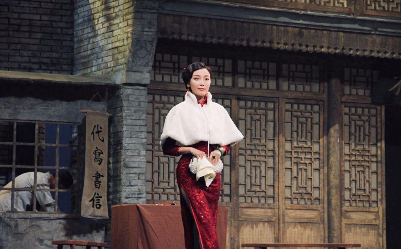 An illiterate person has become a nightmare for 5,000 women. How "evil ...