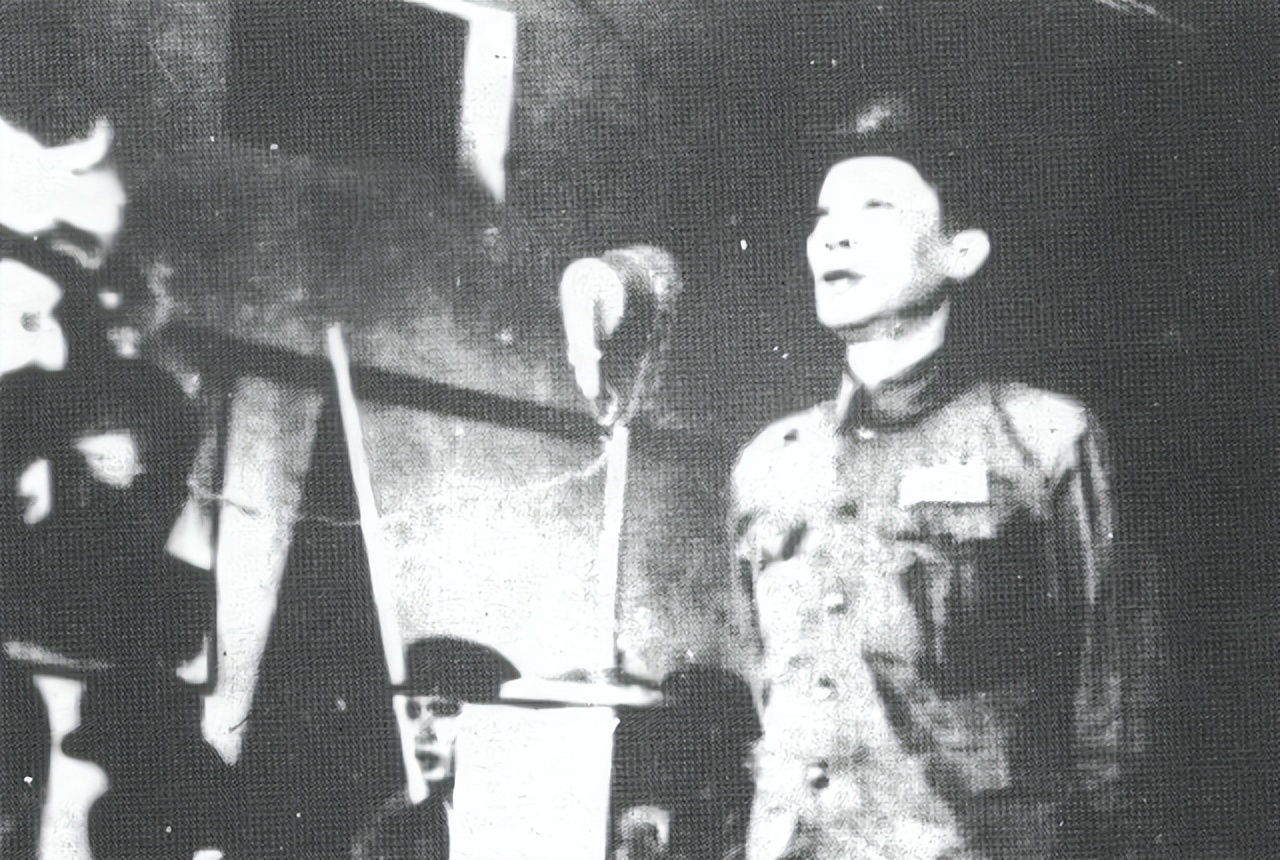 The Red Flag of the Lonely Island: The Qiongya Column who fought alone in Hainan Island for 23 ...