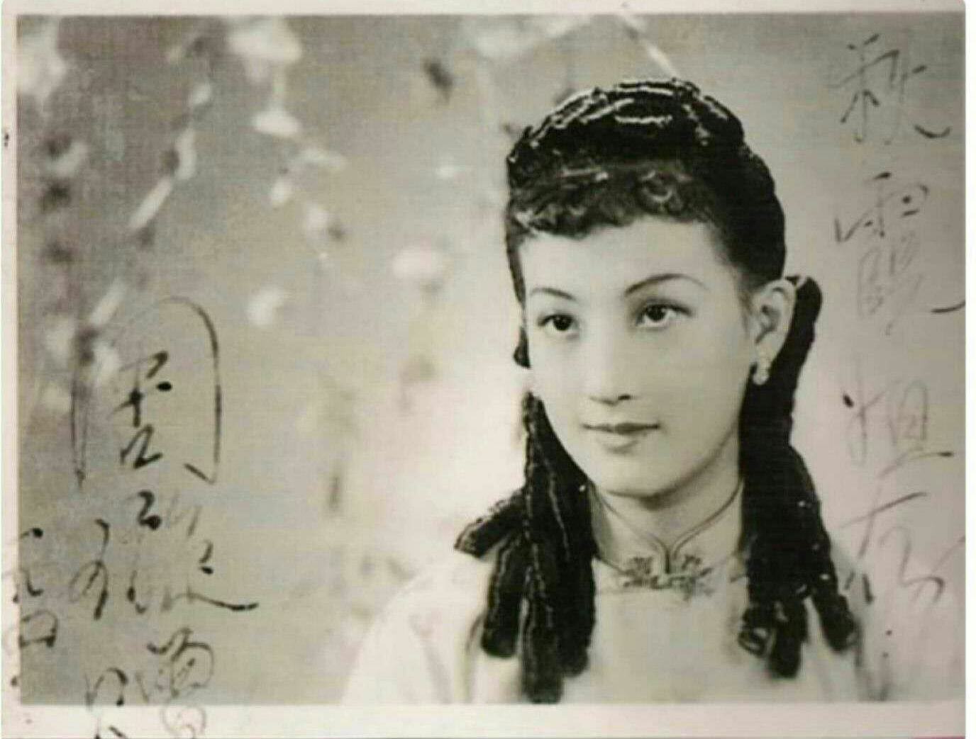 "Queen of Songs" Zhou Xuan: She was abducted and sold by her uncle at ...