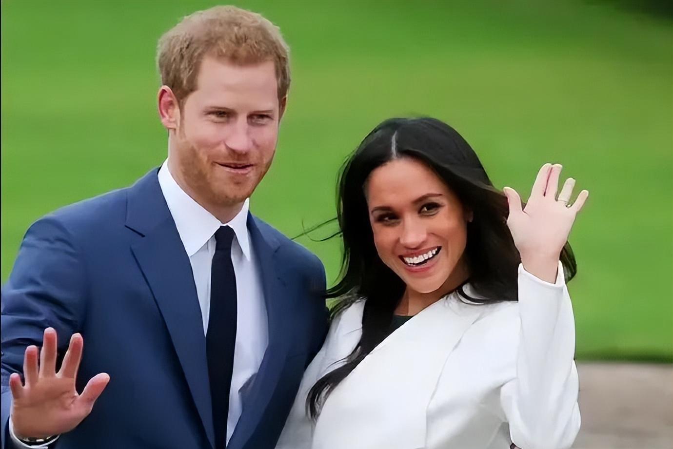 Blue eyes have always been a symbol of the British royal family's noble ...
