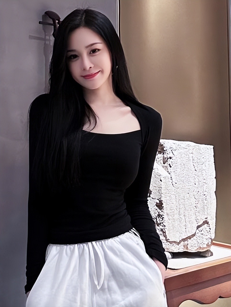 Zhang Yingying said that Wang Xiaofei is an explosive and affectionate giant baby, so I quietly ...