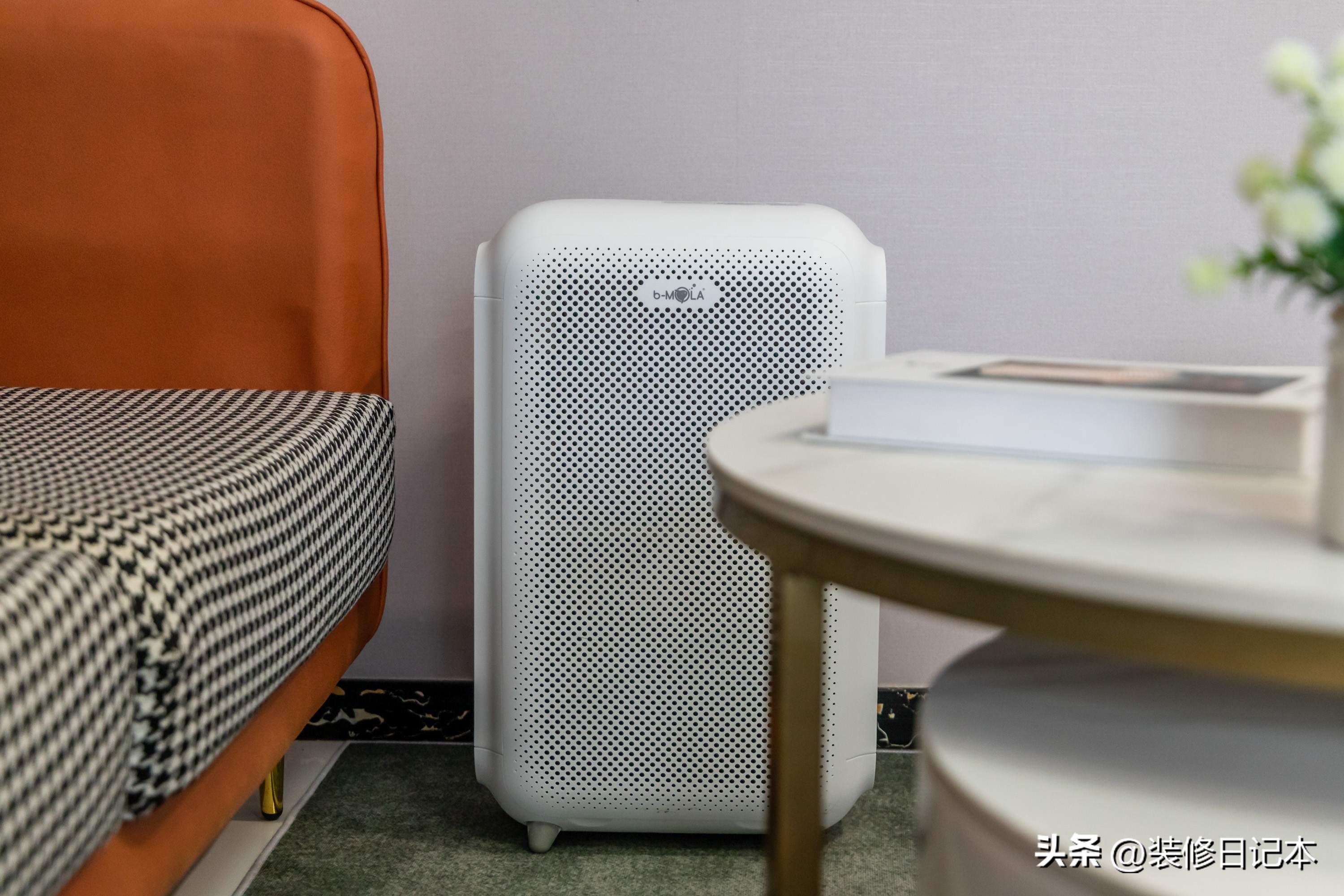 The decoration adheres to the "living room 4 poor decoration", after ...